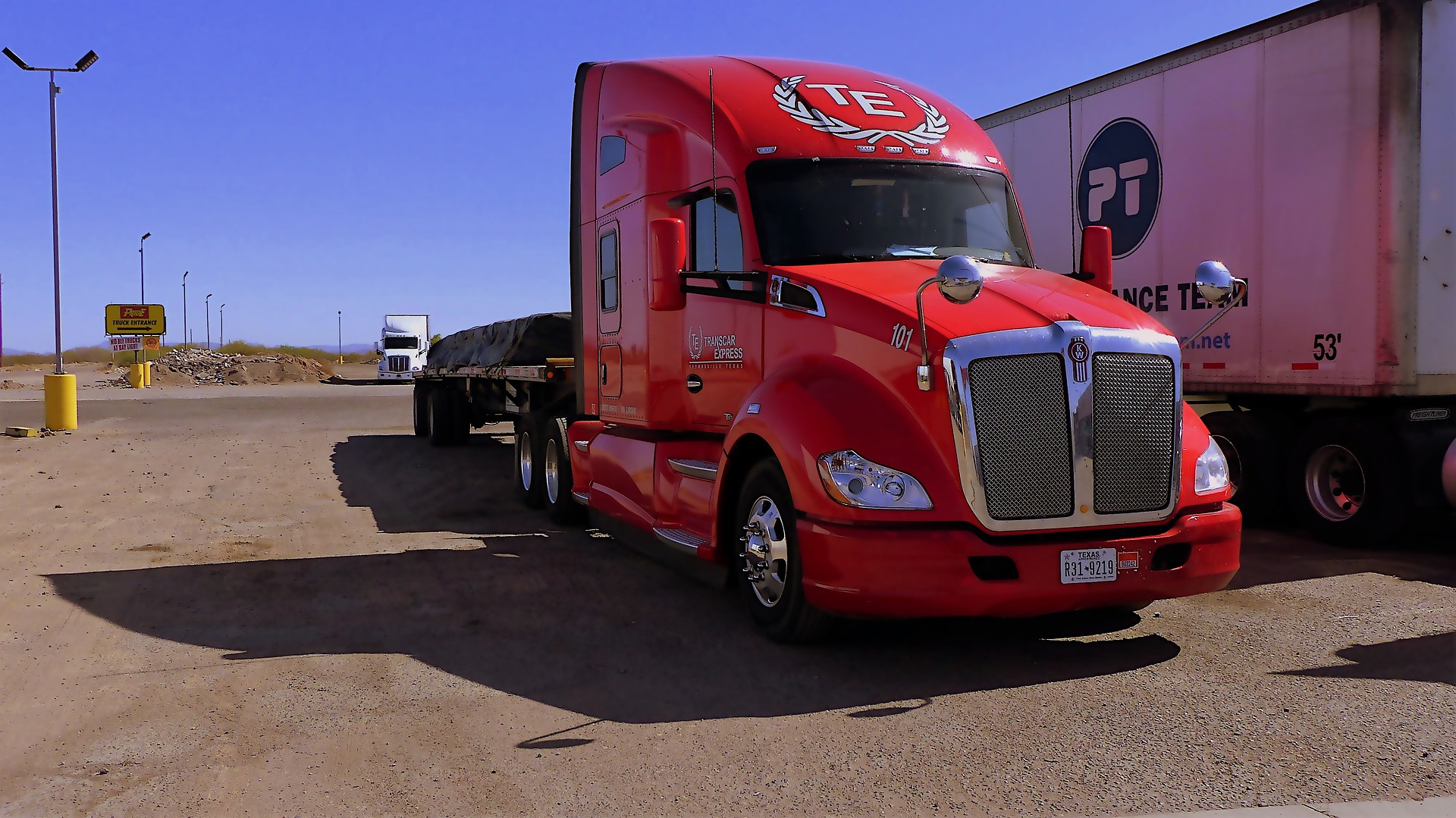 Freight Transport - Flatbed - Logi Transports - Fast & Reliable Heavy ...